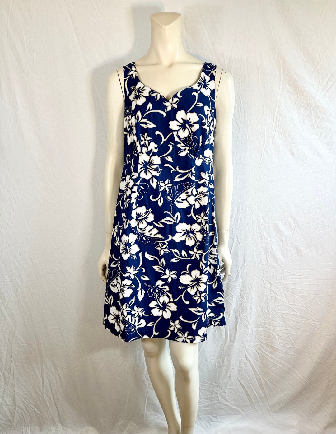 Reserved Hilo Hattie Blue & White Hibiscus Hawaiian Dress, Made in ...