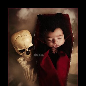Newborn Infant Vampire Cape for Babies First Halloween - Baby Halloween ...
