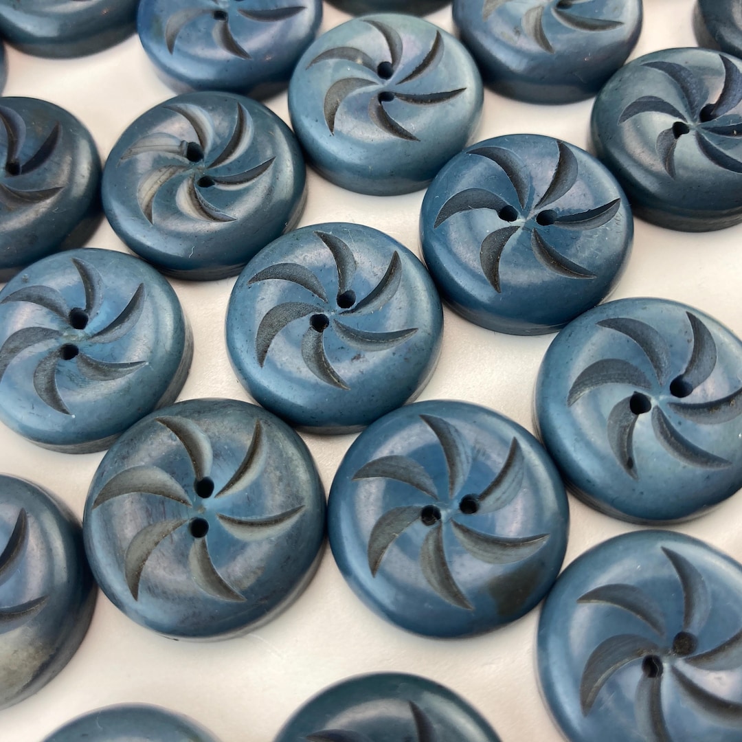 6 Carved Buttons 0.81" / 20mm, 2 Hole Blue Plastic Buttons, Retro ...