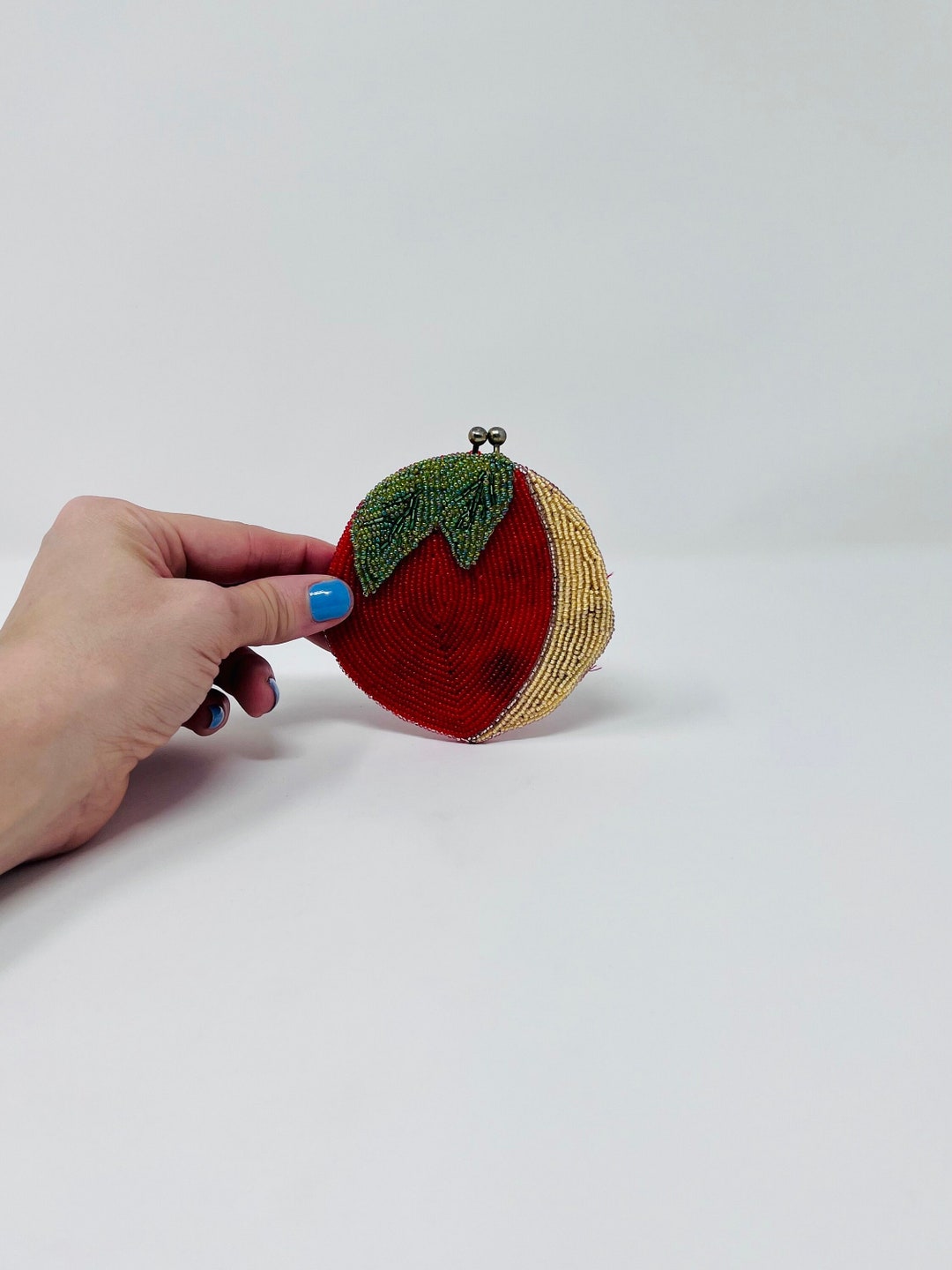 Vintage Peaches Change Pouch / Beaded Kiss Lock Peach Coin Purse - Etsy