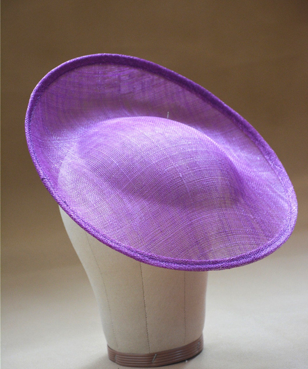 Purple 30cm30cm Round Sinamay Saucer Vintage Inspired Teardrop Percher ...