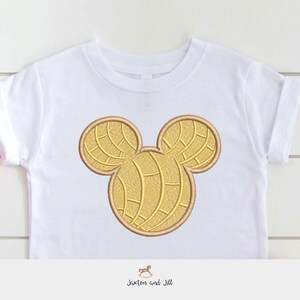 Concha Mickey Head Machine Embroidery Design, Mouse Embroidery Design ...