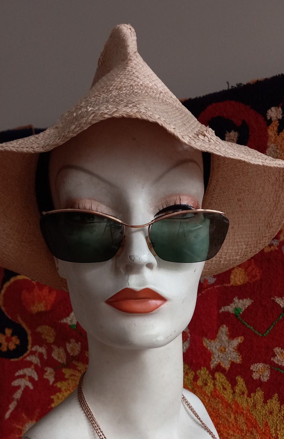 Vintage 1960s Sunglasses Sol Gem