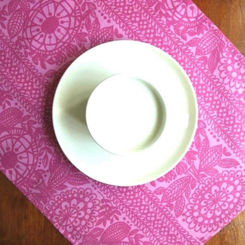 Pink Table Runner - Etsy