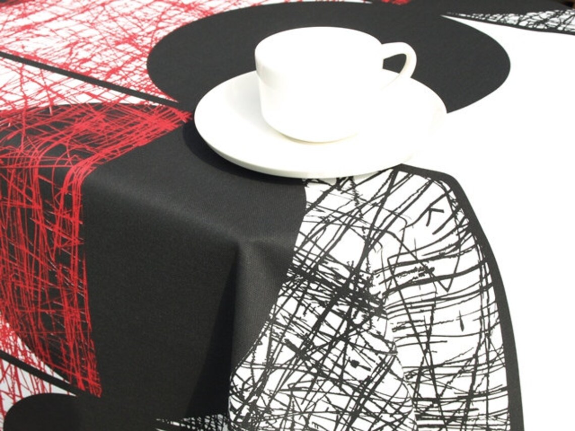 Tablecloth White Black Rounds Red Lines Abstract Table Cloth , Table ...