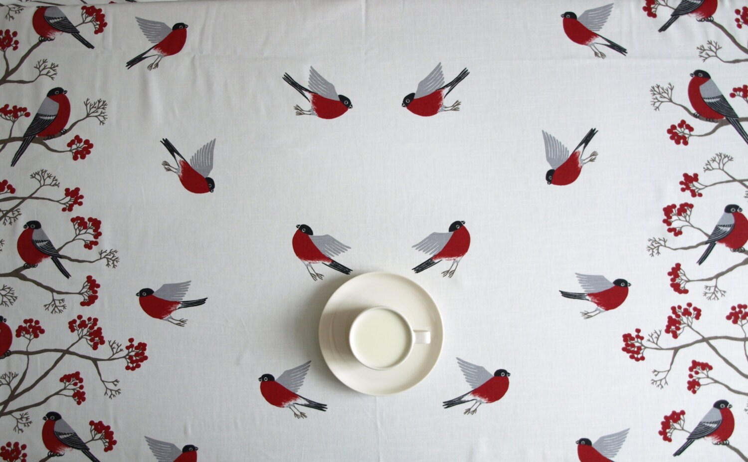 Tablecloth White Red Robins Rowan Tree Birds Modern - Etsy