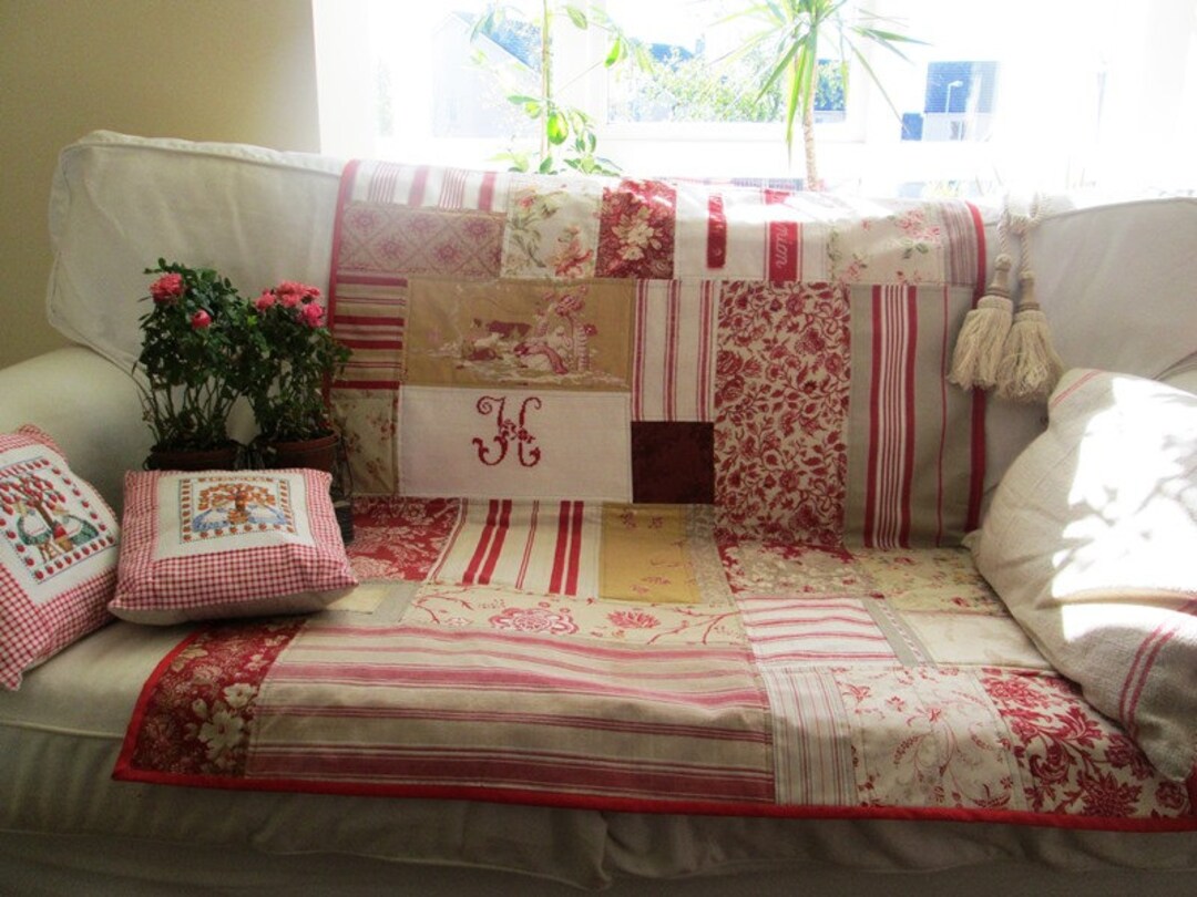 Quilted Tapestry, Decorative Quilt, Couch Coverlet Quilt, French Style ...