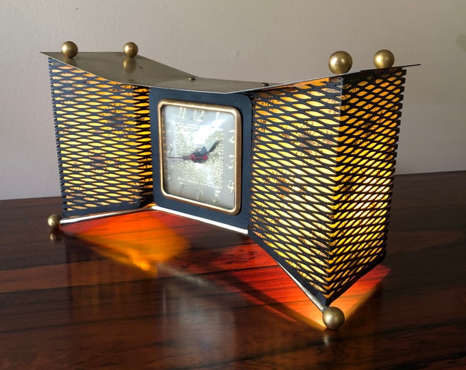 1950s Atomic Lighted Electric TV Clock by United, USA - Etsy