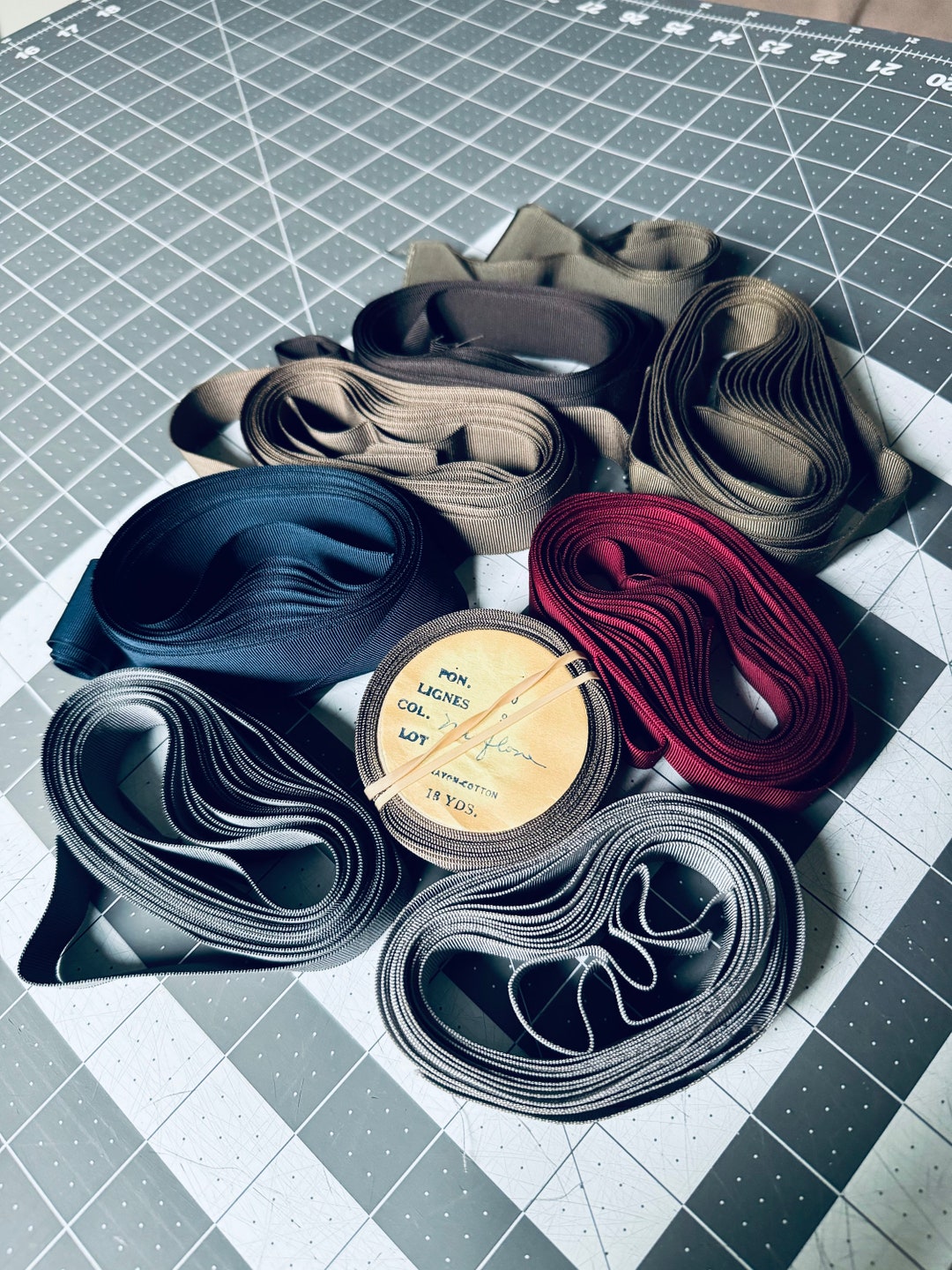 Vintage Grosgrain Ribbon Assorted Colors and Lengths32 Yards - Etsy