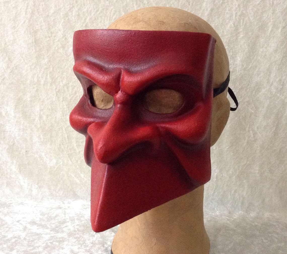 Artisan Bauta Mask expressive: 'angry Red Bauta' - Etsy