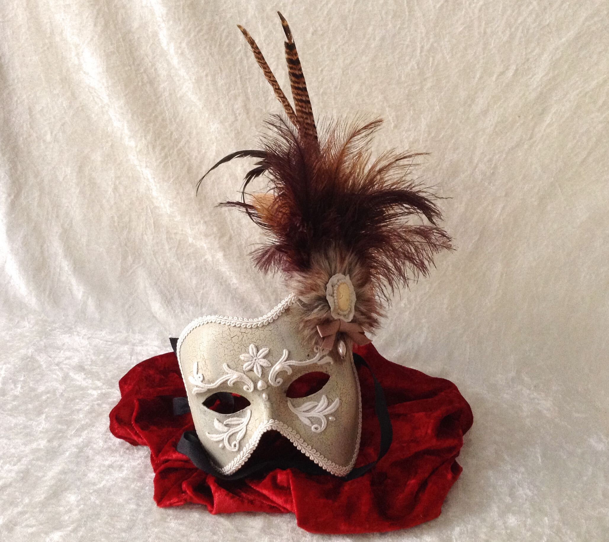 Artisan Half Mask : 'victorian Dream' (old Lace and Feathers ...