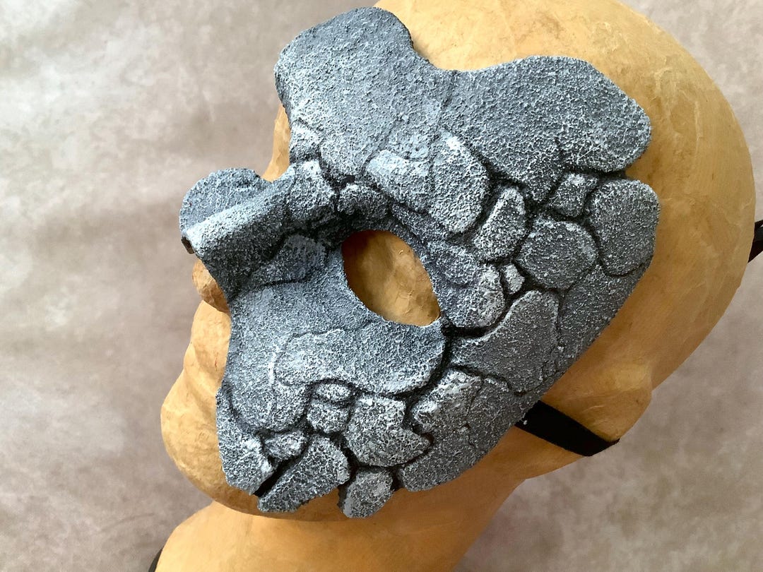 Artisan Quarter Mask: 'broken Stone' (with Nose Bridge in Cracked Stone ...