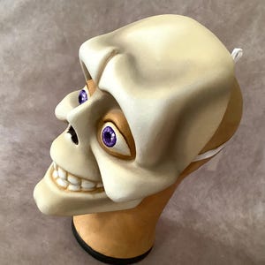 New Model! - Artisan Full Mask: 'cartoon Skull' (beige With Purple Eyes ...