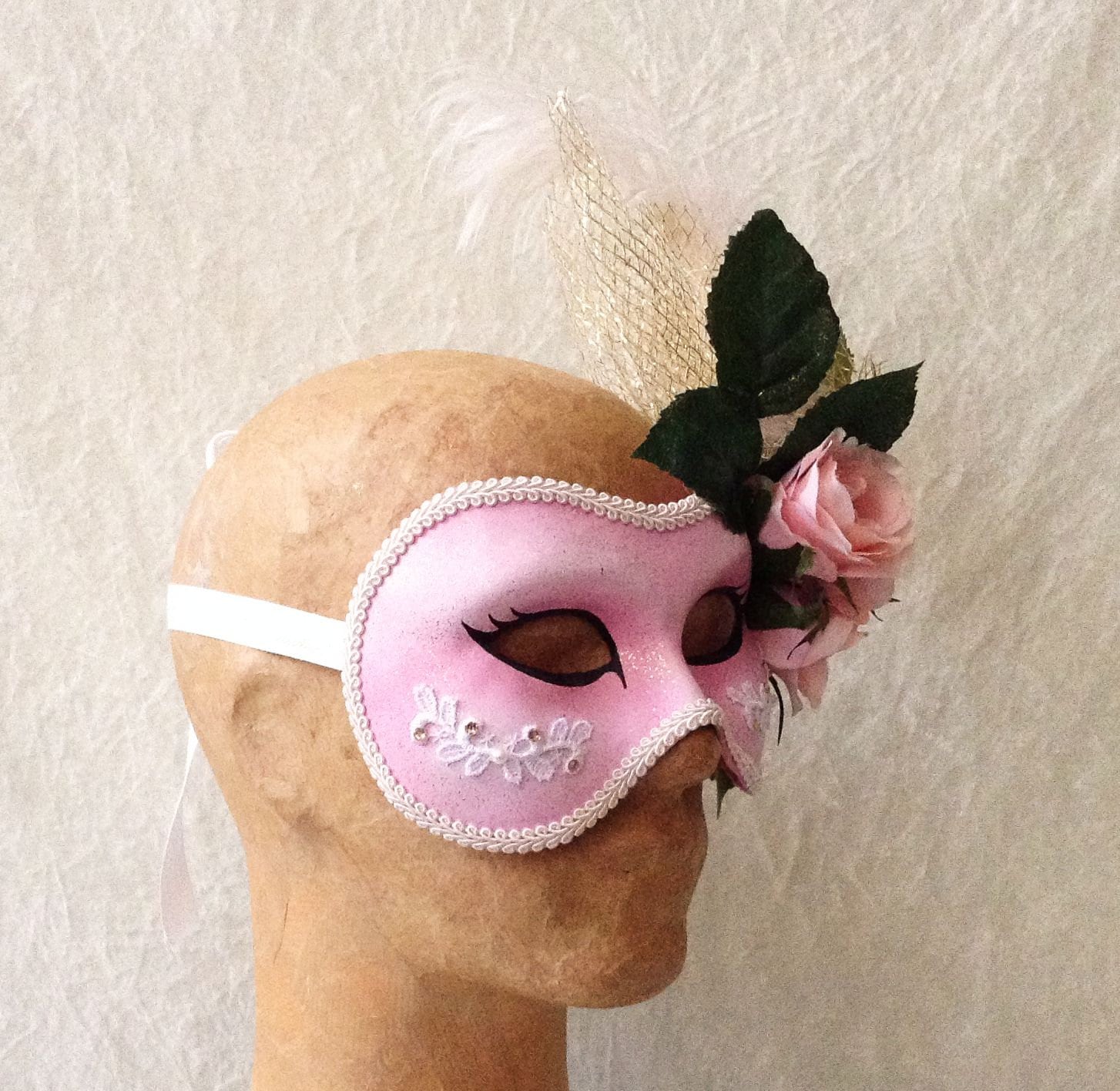 Artisan Half Mask: 'fancy Pink Roses' (flowers, Tulle and Feathers) - Etsy