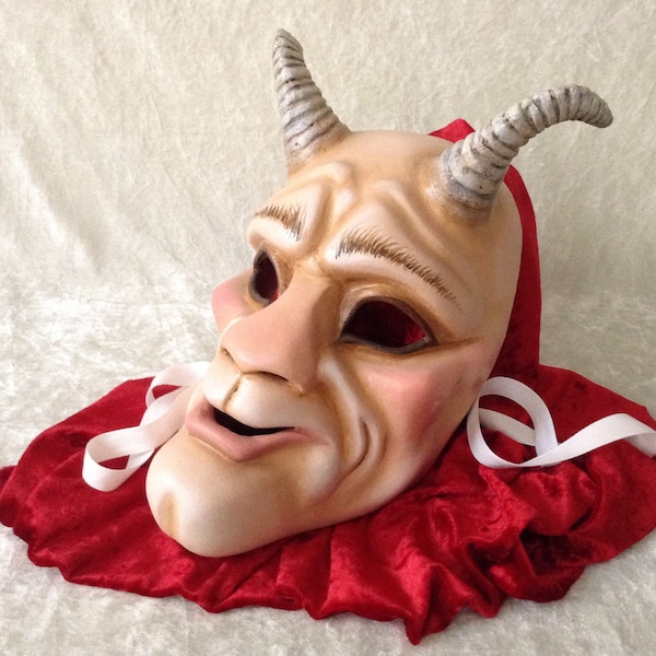 Artisan Mask: 'broken Porcelain' smaler Mask Handpainted Cracks ...