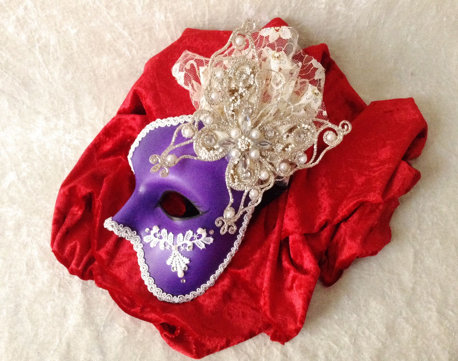 Artisan quarter mask: 'Elegant purple and white' lace | Etsy