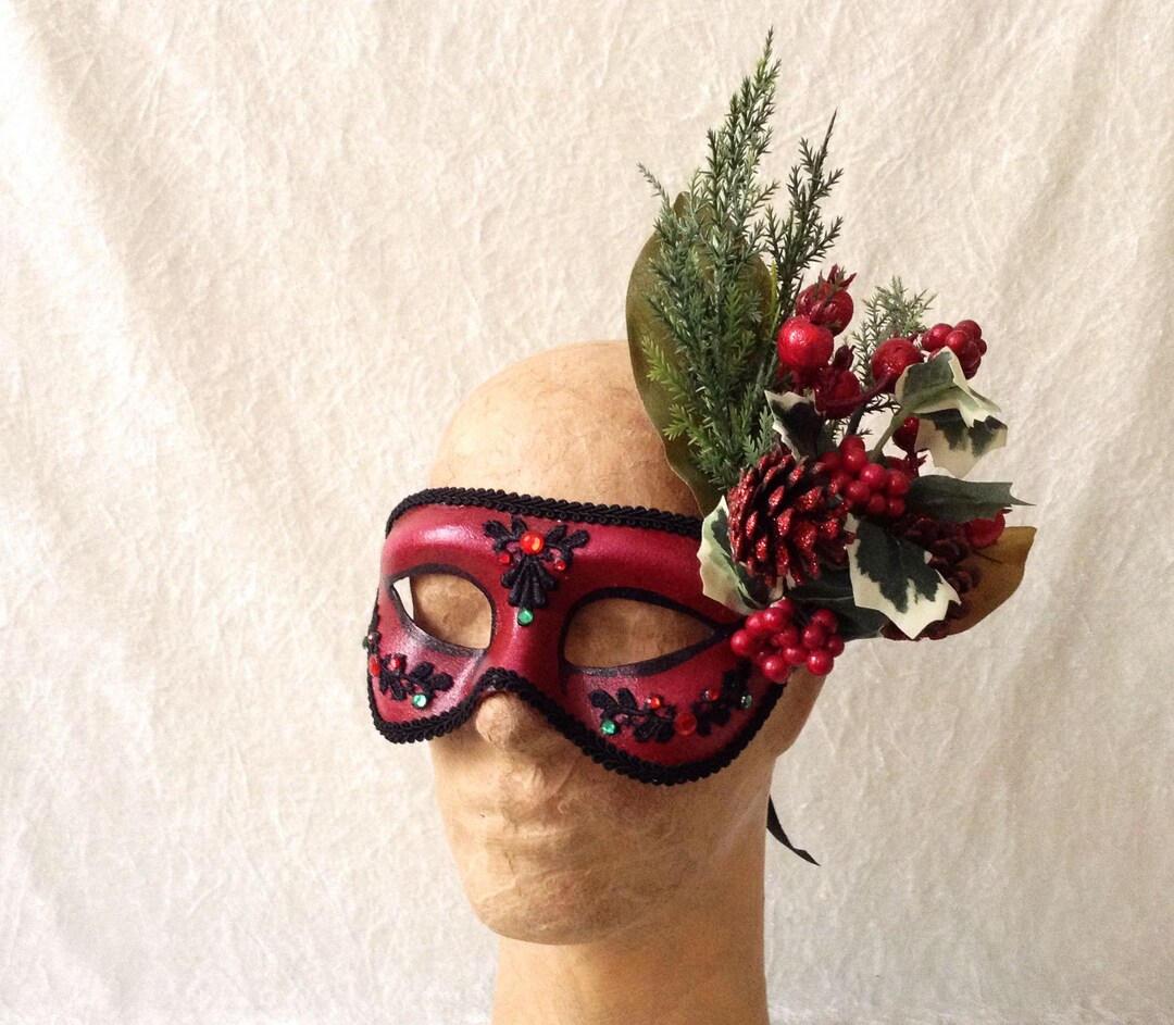 Artisan Eye Mask: 'fancy Red Christmas' (lace and Decoration) - Etsy