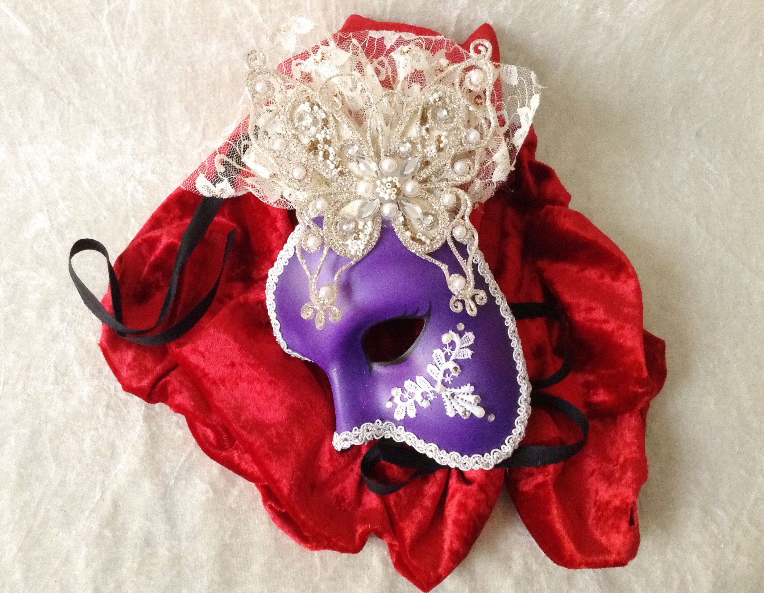 Artisan quarter mask: 'Elegant purple and white' lace | Etsy