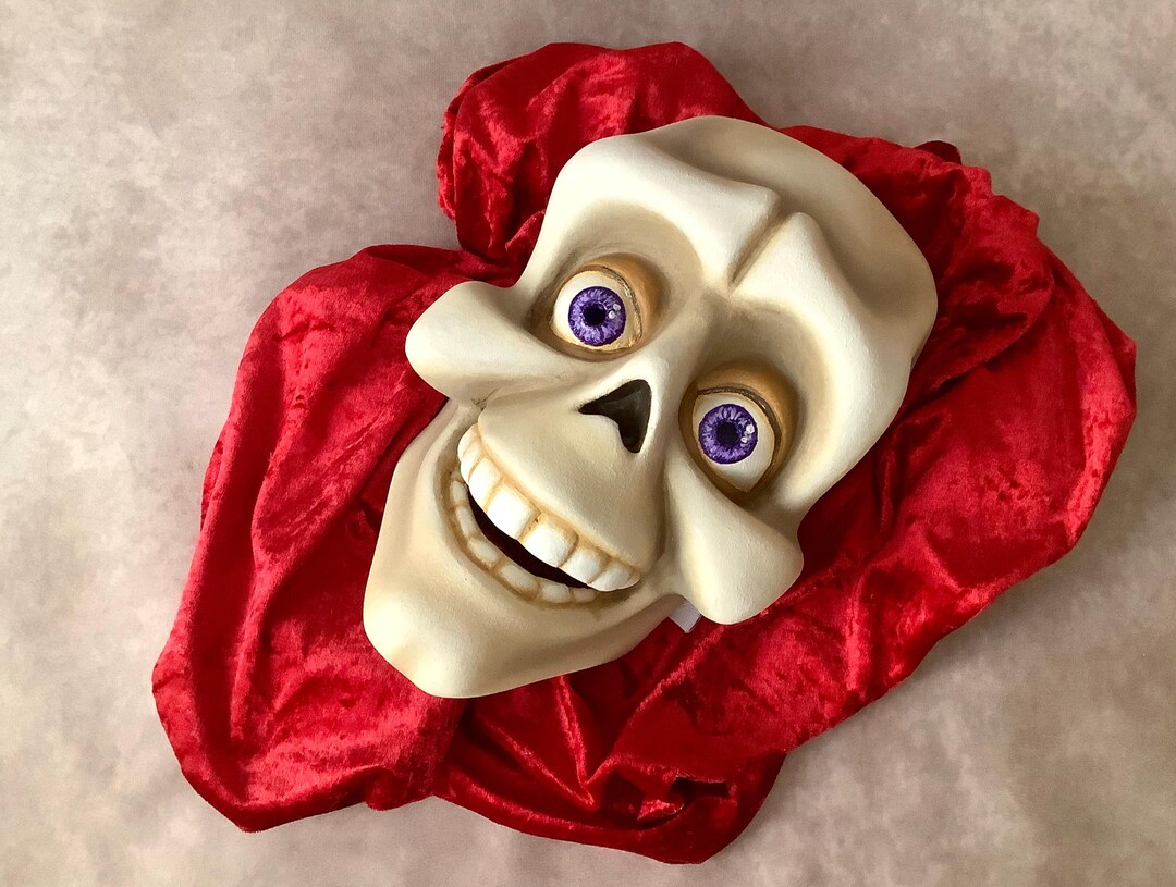 New Model! - Artisan Full Mask: 'cartoon Skull' (beige With Purple Eyes ...