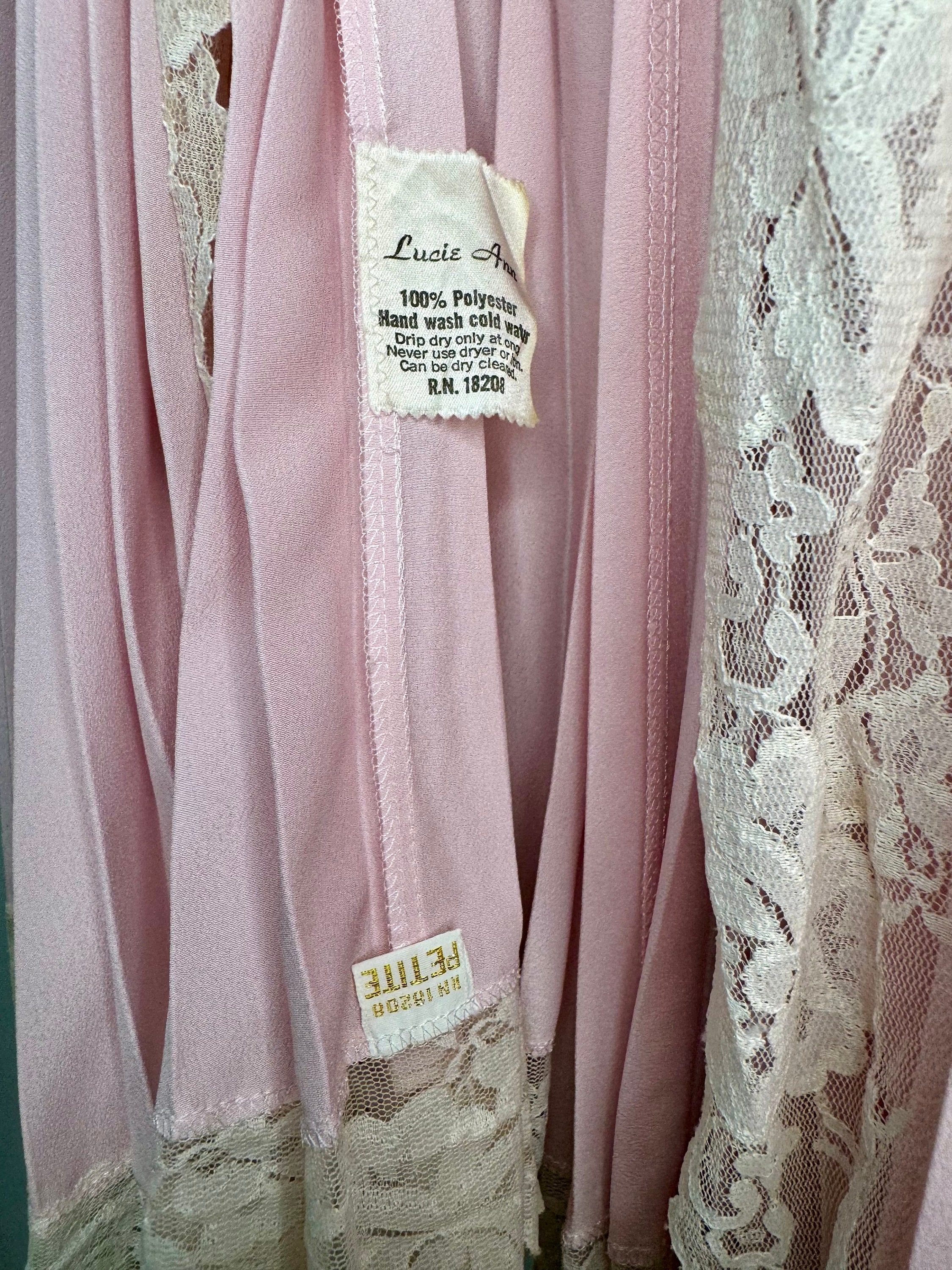 Vintage 60's LUCIE ANN Pink Pleated Robe With Lace Trim - Etsy