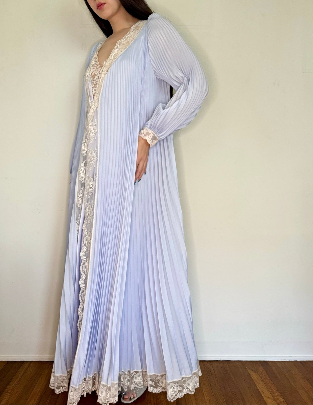 Vintage 60's LUCIE ANN Baby Blue Pleated Robe With Lace Trim - Etsy