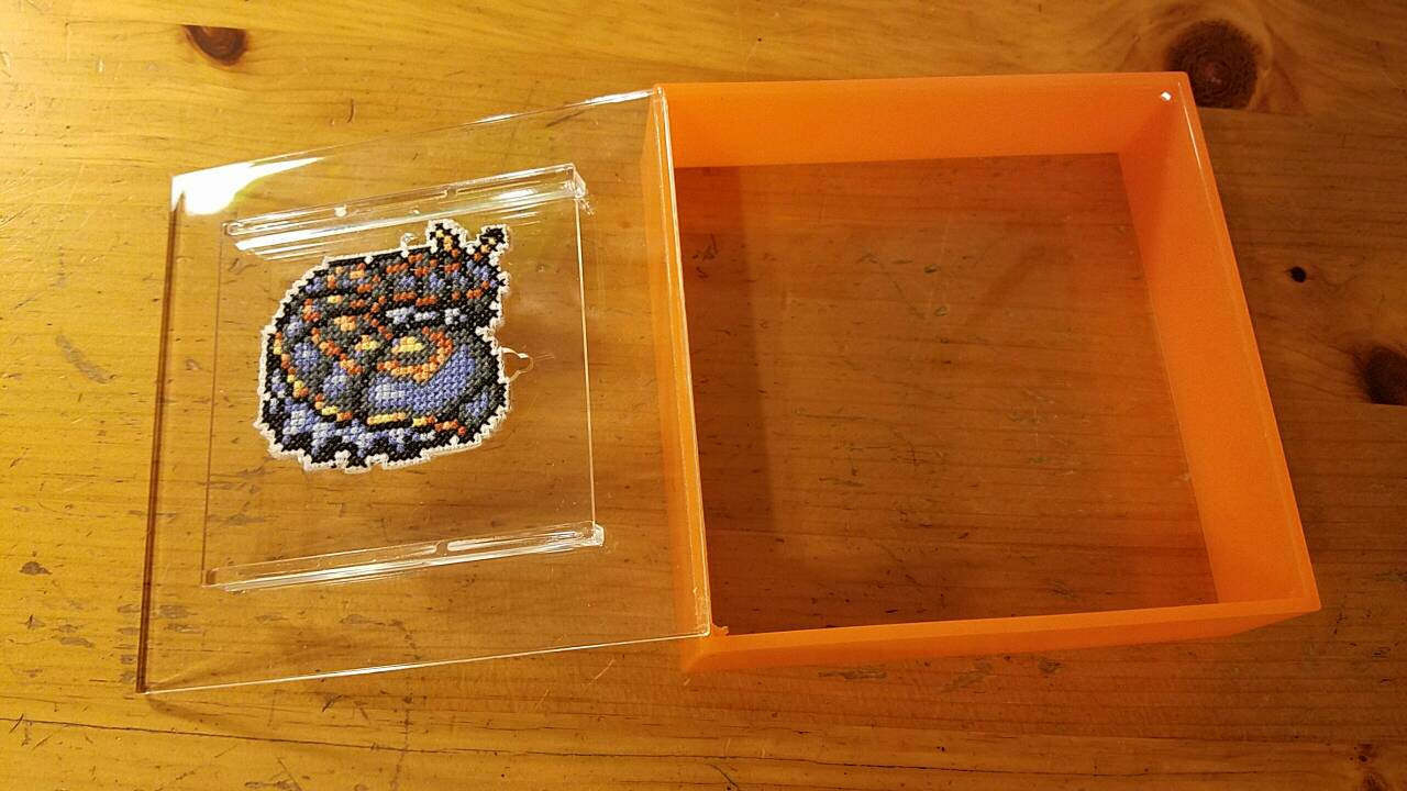 Final Fantasy 4 - Larva Cross-stitch Sprite - Framed - Retrogaming 16 ...