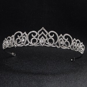 Wedding or Quinceañera Tiara/ Bride Minimalist Tiara /wedding Crown ...