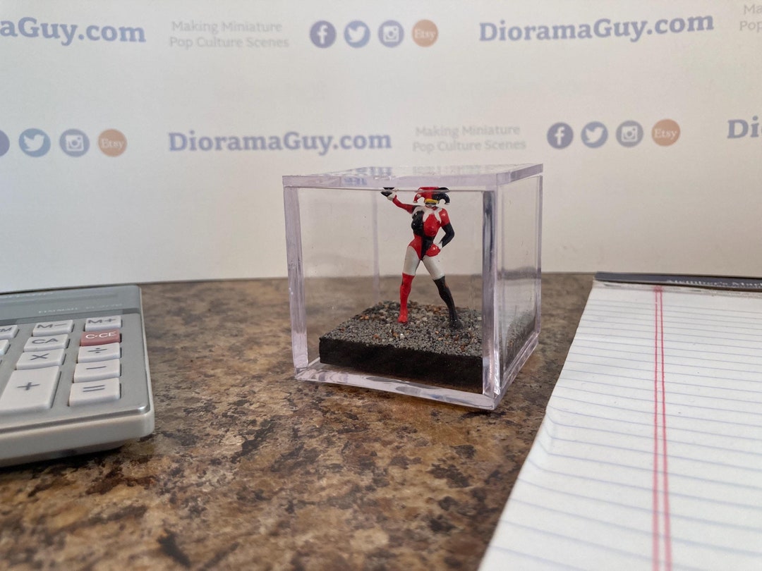 Harley Quinn 2 Inch Decorative Diorama Cube - Etsy