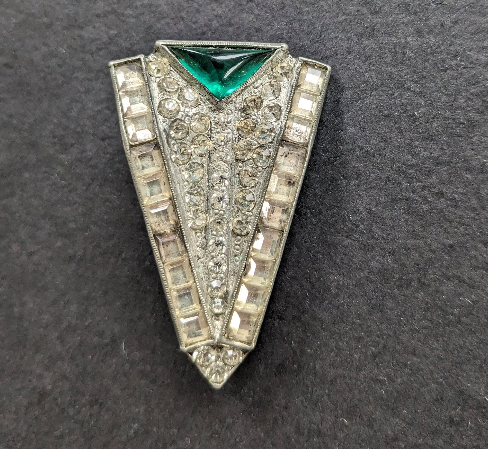 Vintage Art Deco Emerald Green White Rhinestone Brooch Pin Silver Metal ...