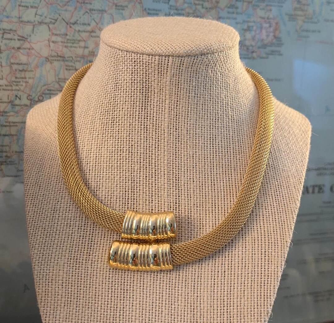 Vintage Gold Chunky Monet Iconic Art Deco Revival Mesh Serpentine Metal ...