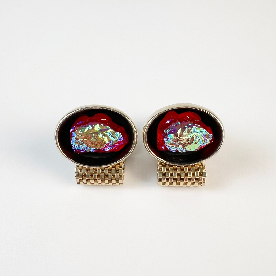 Vintage Iridescent Red Lava Glass Gold Tone Mesh Wrap Around Oval ...