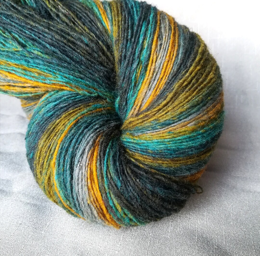 Dundaga Multicoloured Pure Wool Yarn Sheep Wool Natural Rustic Wool ...