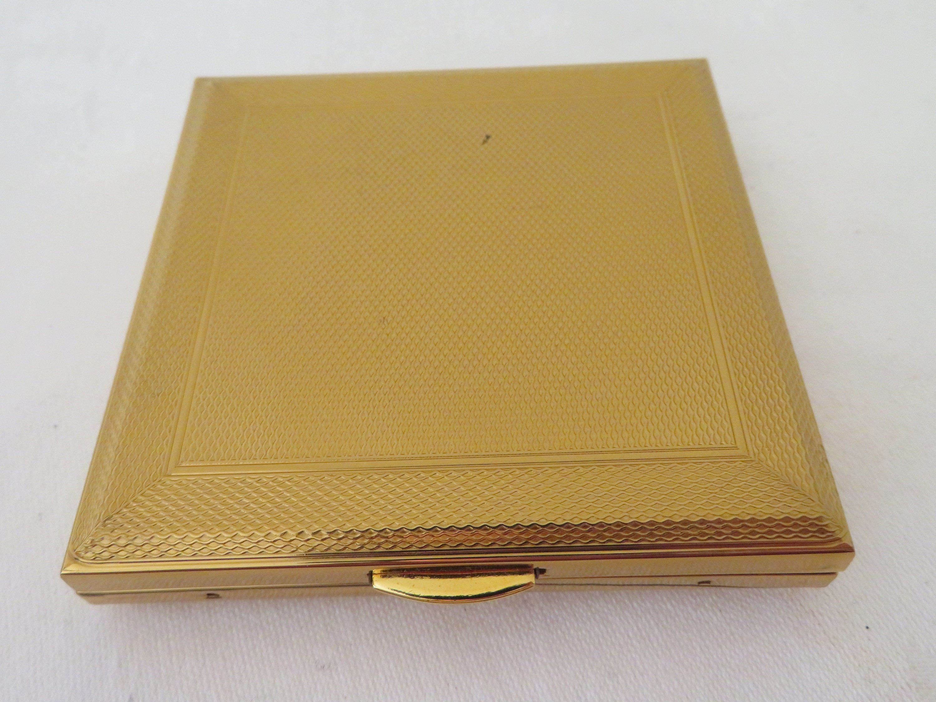 Vintage Gold Tone Square Convertible Powder Compact by Kigu With ...