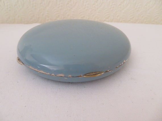 Vintage Chrome and Pale Blue Enamel Powder Compact/Bo… - Gem