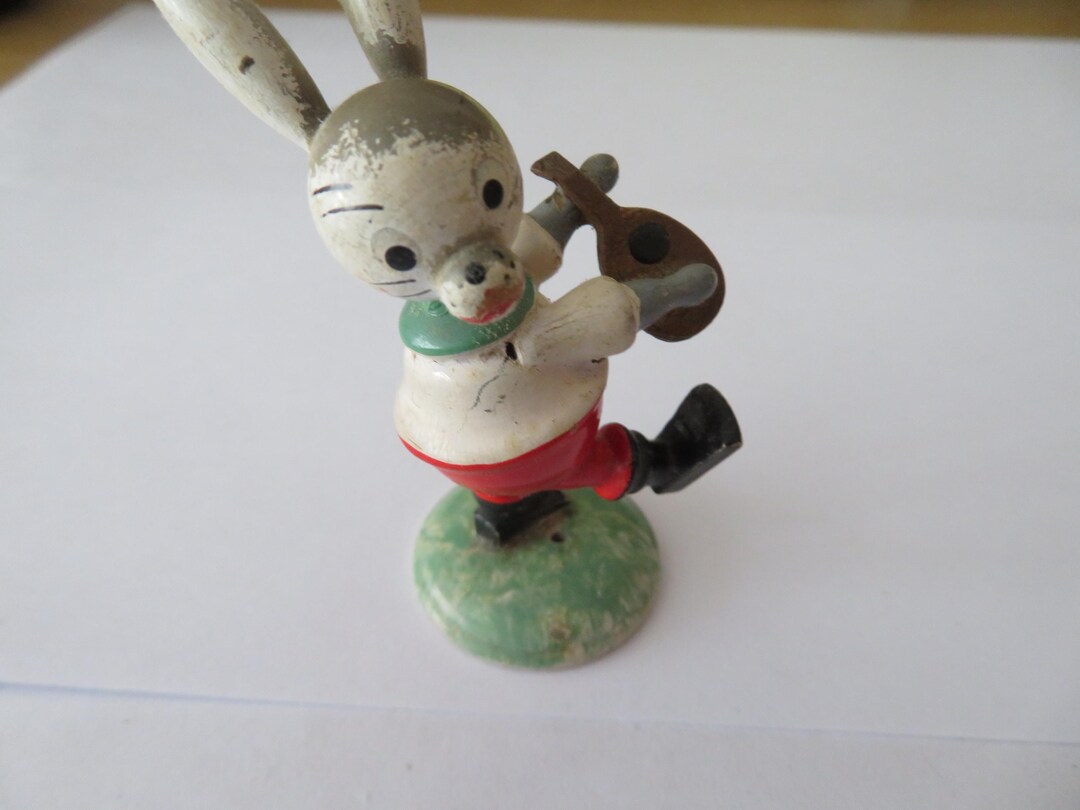 Vintage Collectible Hand Painted Bunny/rabbit Playing a Guitar/mandolin ...