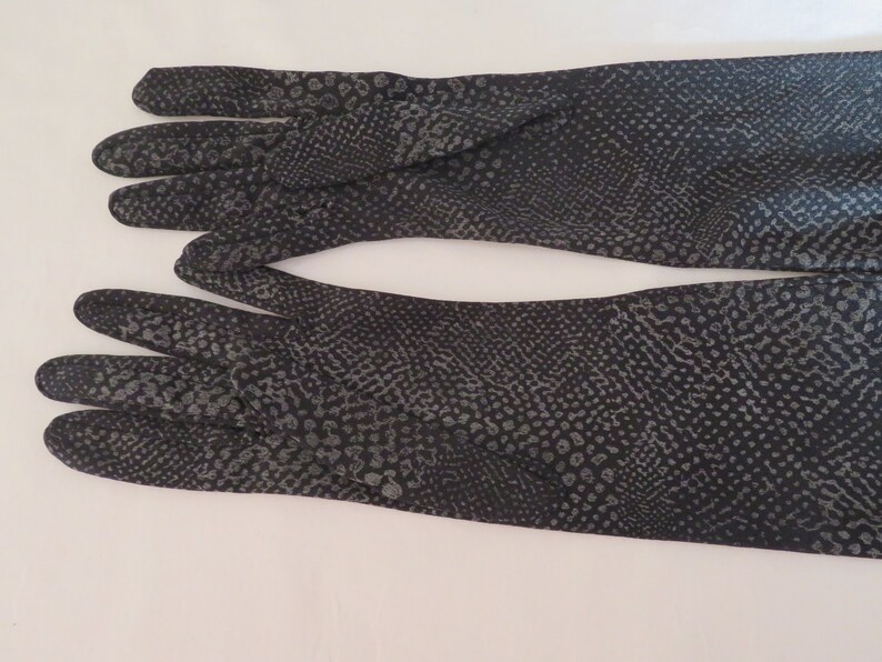 Vintage Black and Grey Snake Skin/reptile Effect Polyester - Etsy
