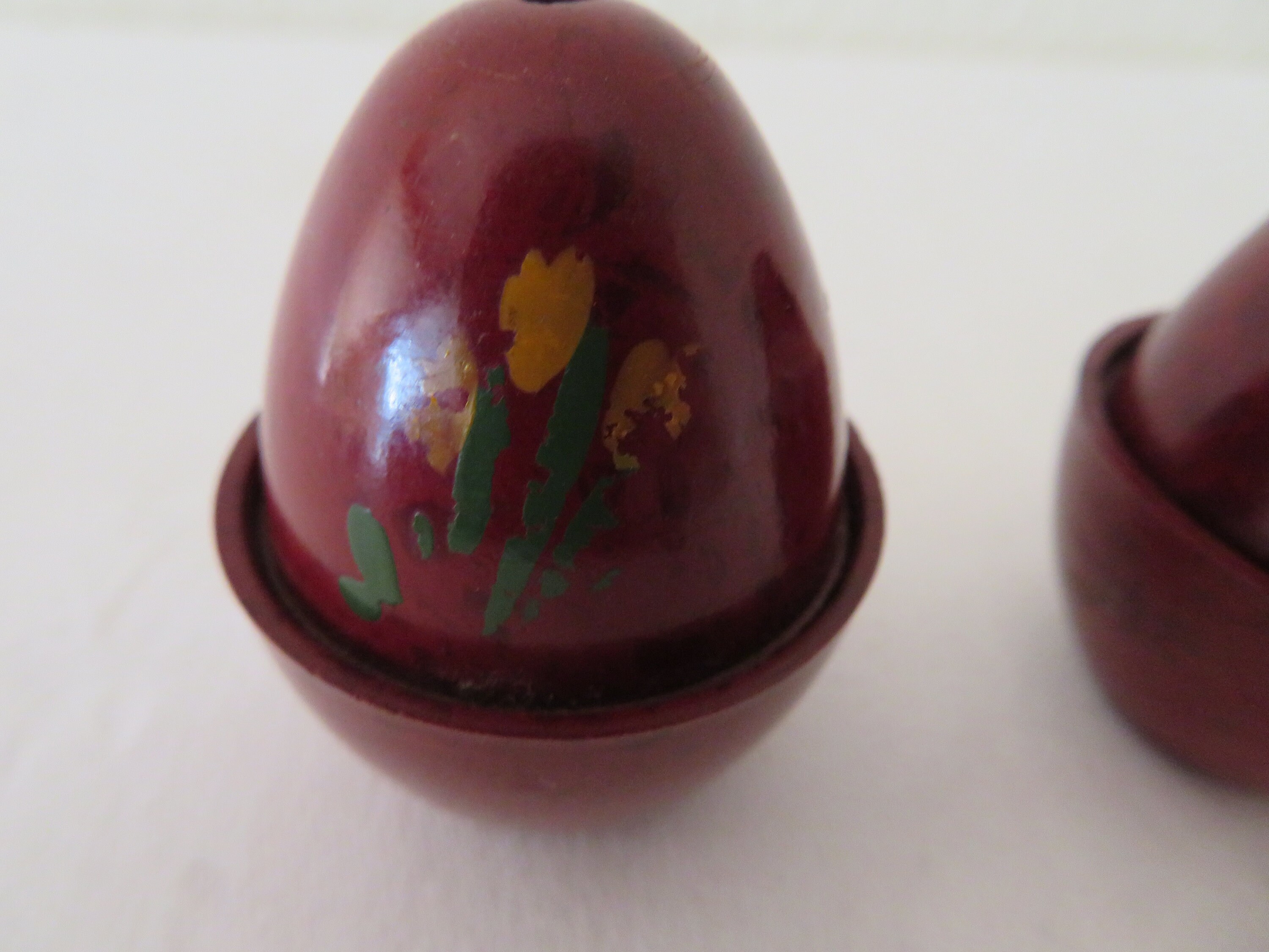 Vintage Mottled Burgundy Bakelite Salt and Pepper Pot by | Etsy