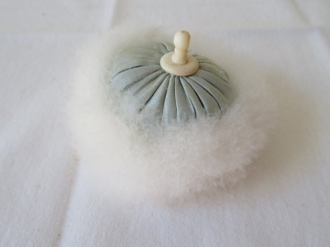 Vintage Art Deco Swans Down Powder Puff With Pale Blue Silk - Etsy