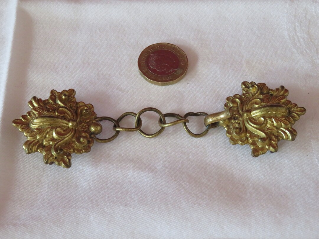 Vintage/antique Cloak/cape Chain/guard/fastener - Gold Tone Pressed ...