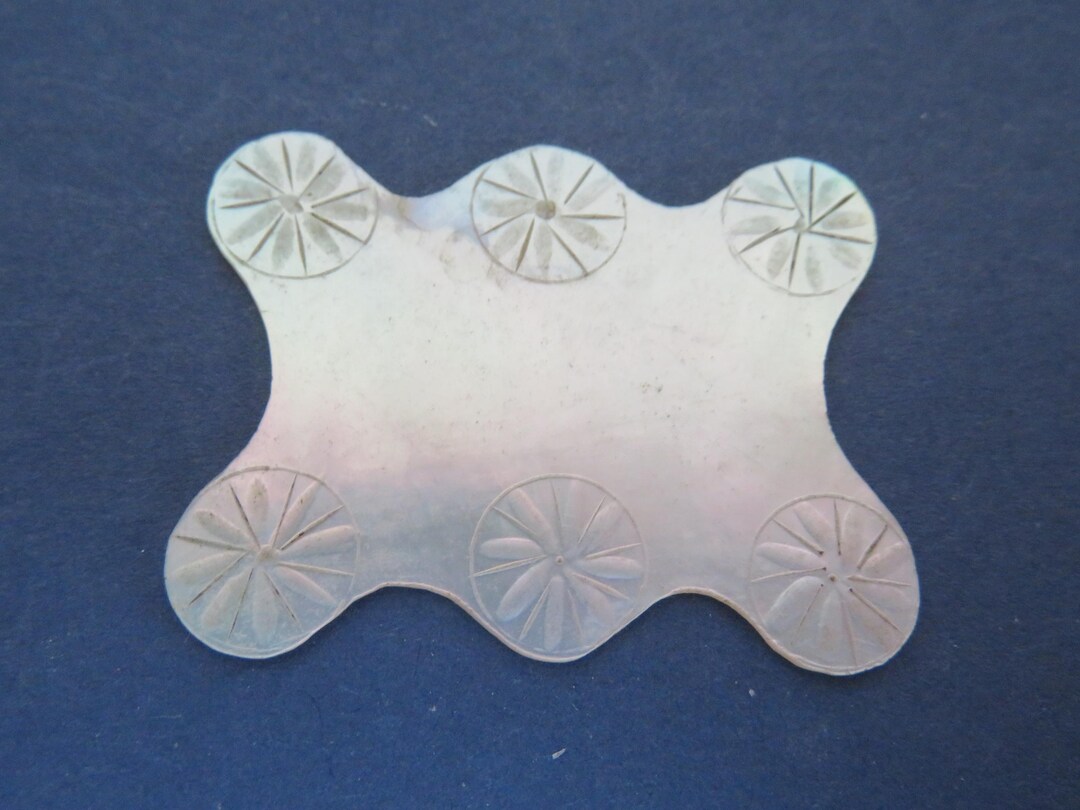 Vintage/antique Hand Carved Mother of Pearl Silk/thread Winder - 1800's ...