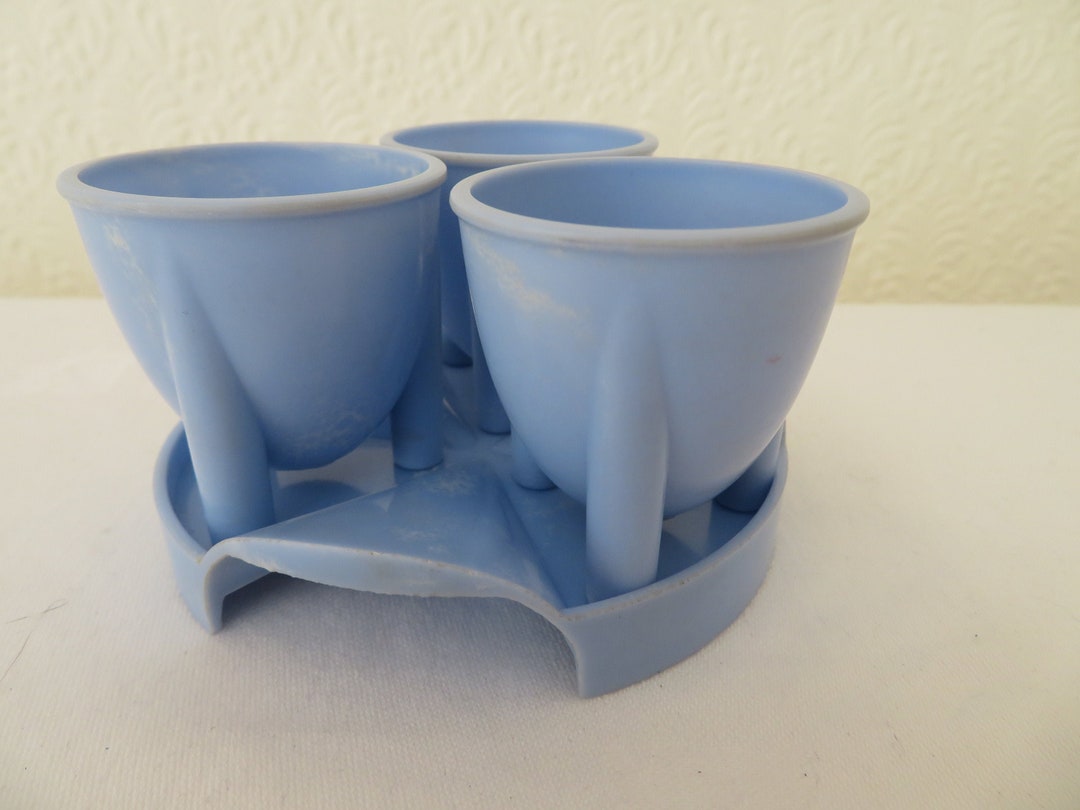 Vintage Pale Blue and White Marbled Bakelite/early Plastic Atomic Egg ...