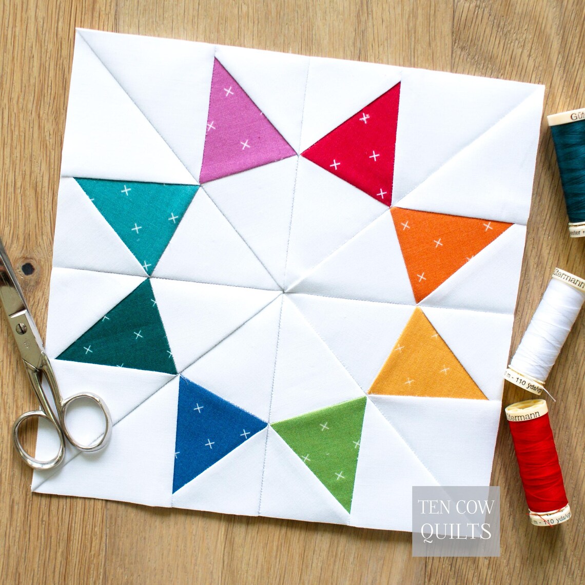 Triangle Wreath 6 Sizes Included, Quilt Block Sewing Pattern ...