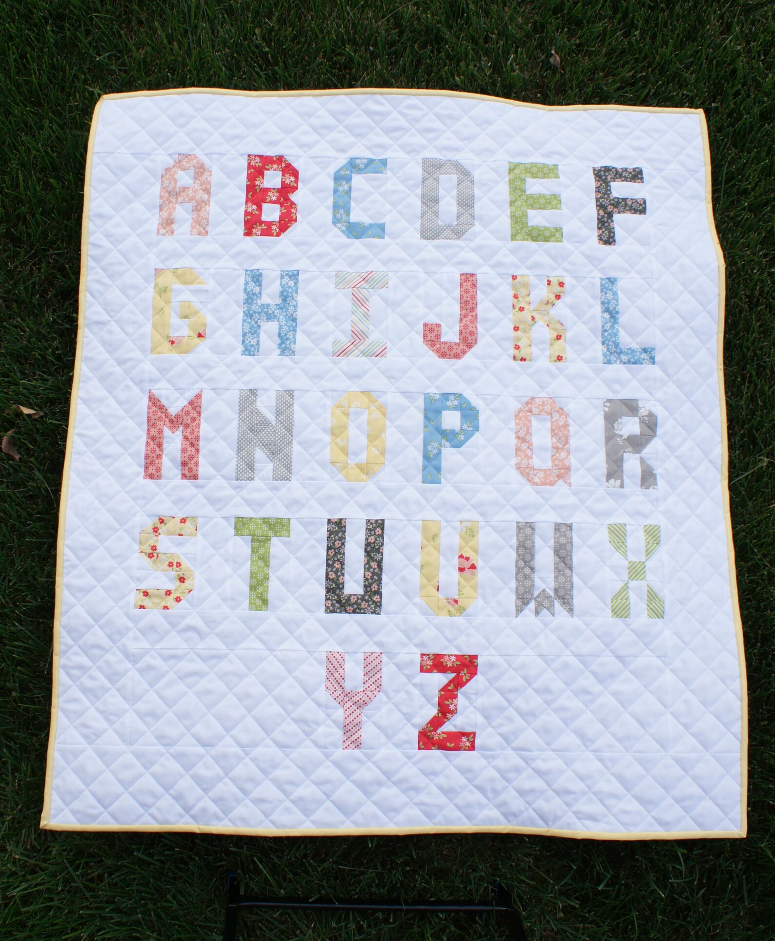 Alphabet Baby Quilt Pattern PDF Scrappy Quilt Beginner - Etsy