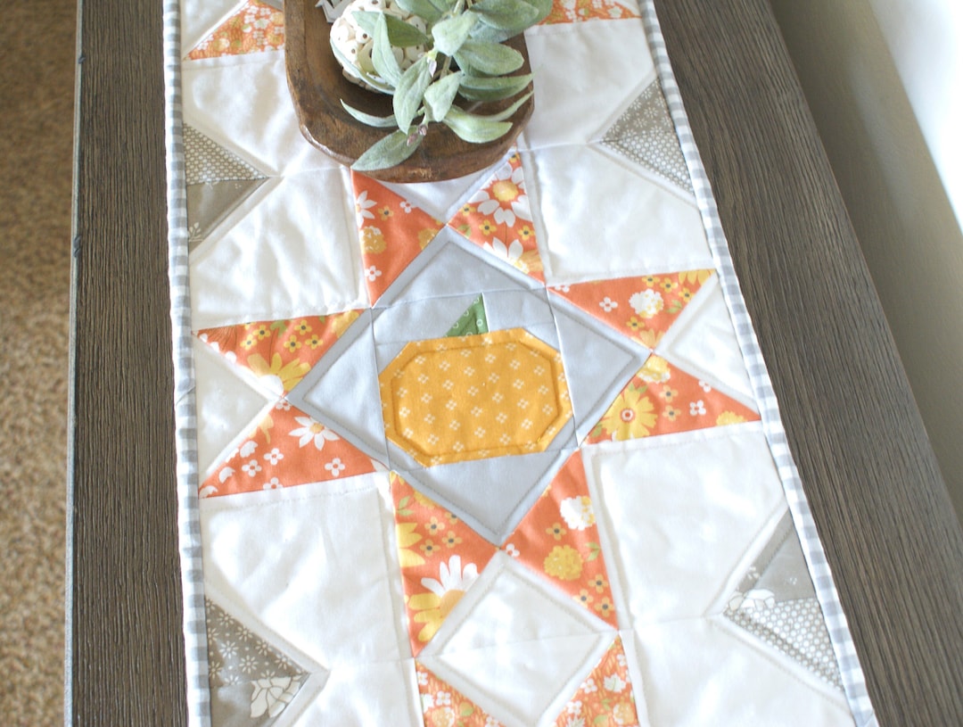 Pumpkin Table Runner Pattern, Fall Quilt Topper, Small Mini, PDF ...