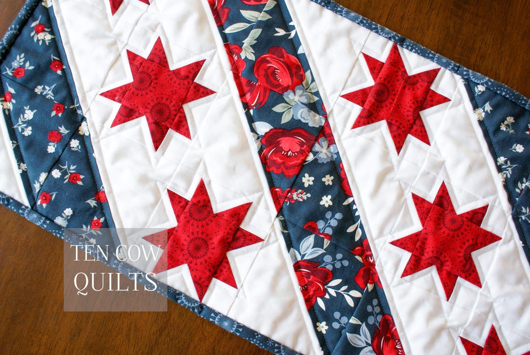 Stars & Stripes Patriotic Table Runner Pattern (PDF) - Etsy