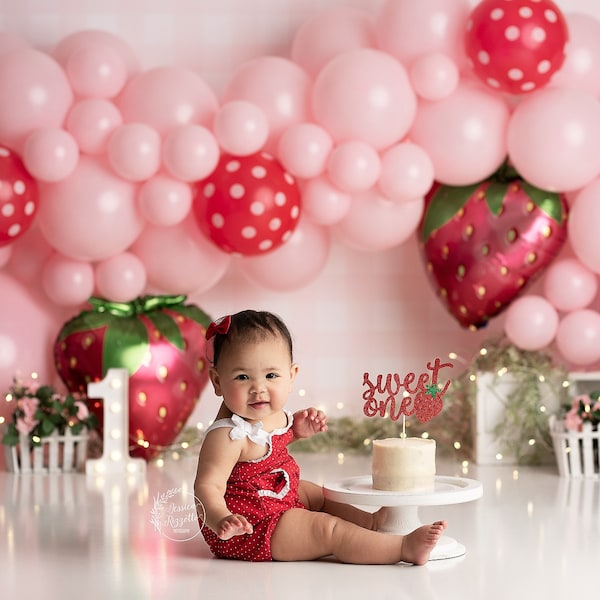 Strawberry Shortcake Backdrop - Etsy