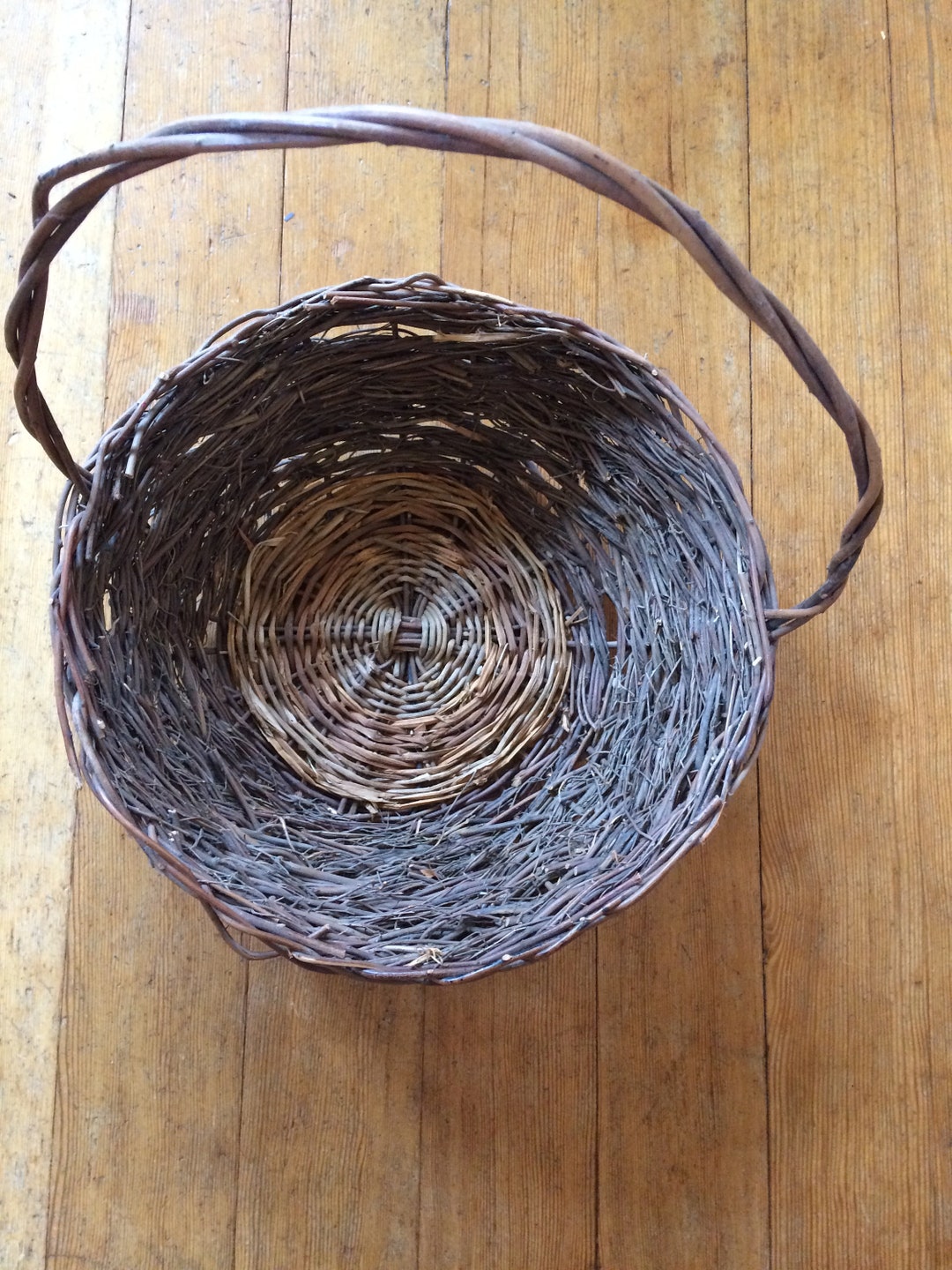 Vintage 12 Inch Round Basket With Handle - Etsy