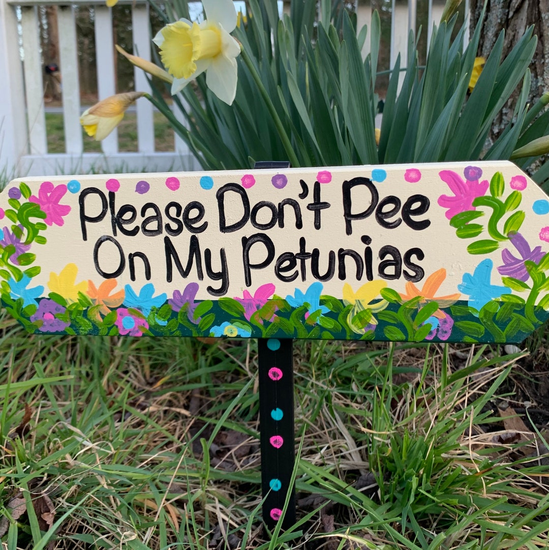 No Pee Wood Sign, Weather Protected With Composite Stake, Please Don't ...