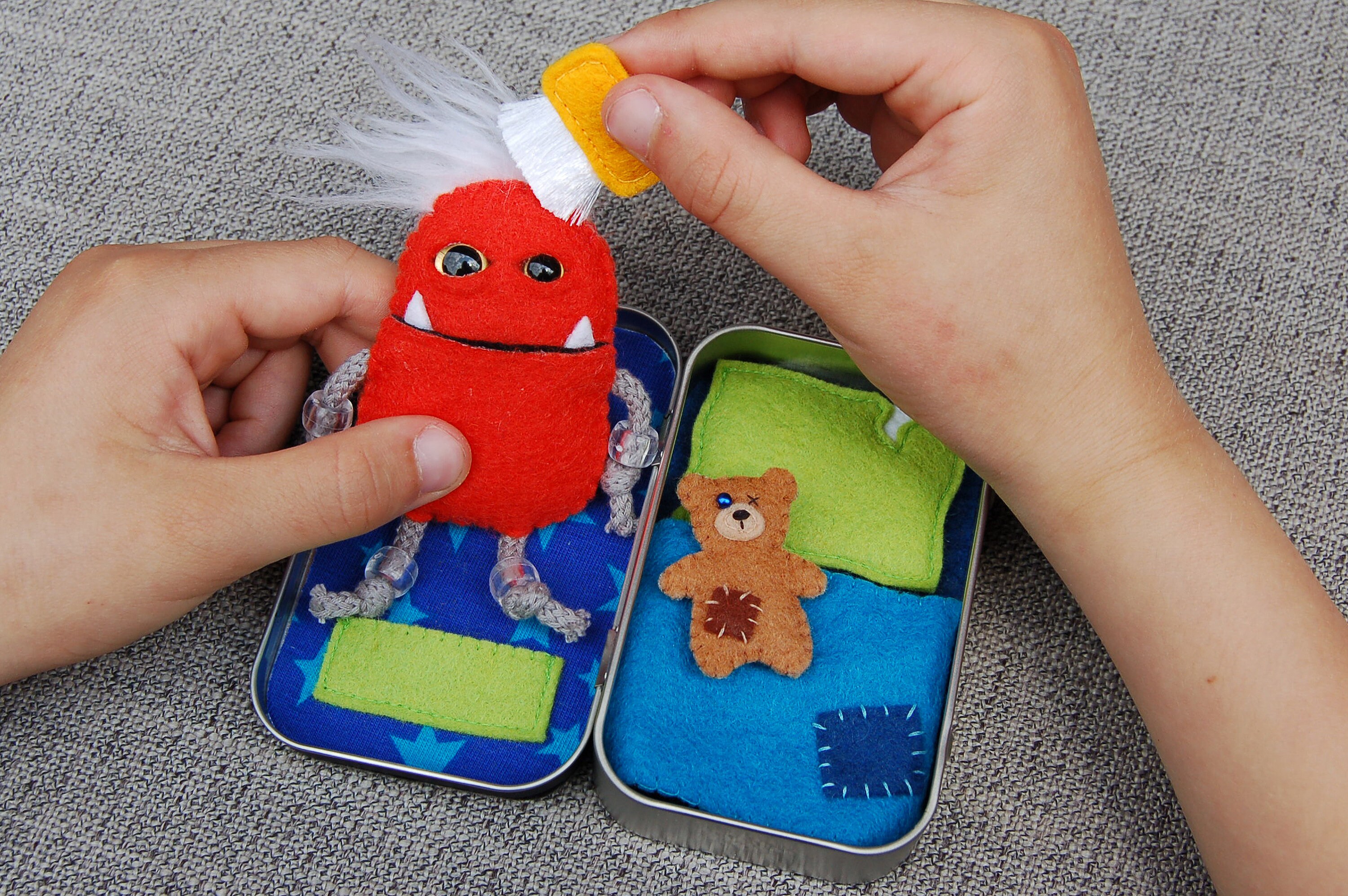 PDF Pattern & Tutorial Little Creature in Tin Box Cave - Etsy Canada