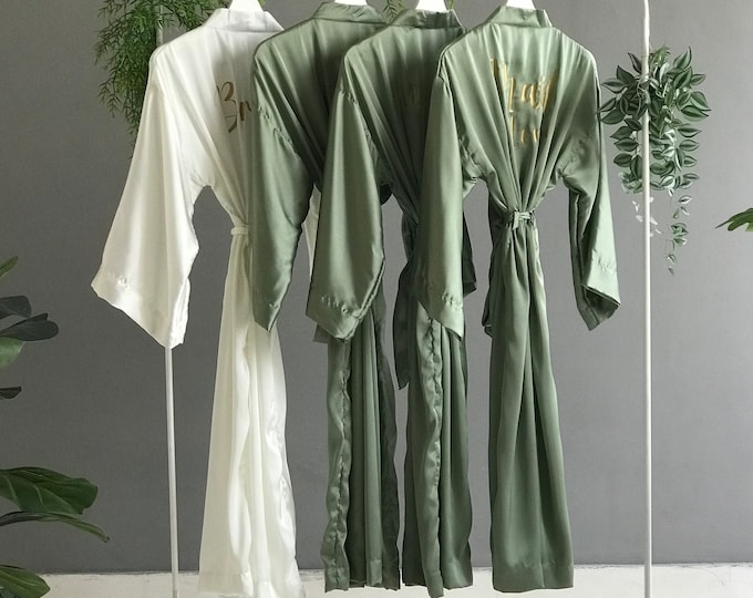 Emerald Green Satin Bridesmaid Robes in Long Ankle Length With Front ...